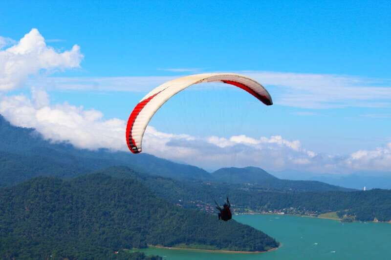 Valle de Bravo: Paragliding flight - Who Will Love This Experience?