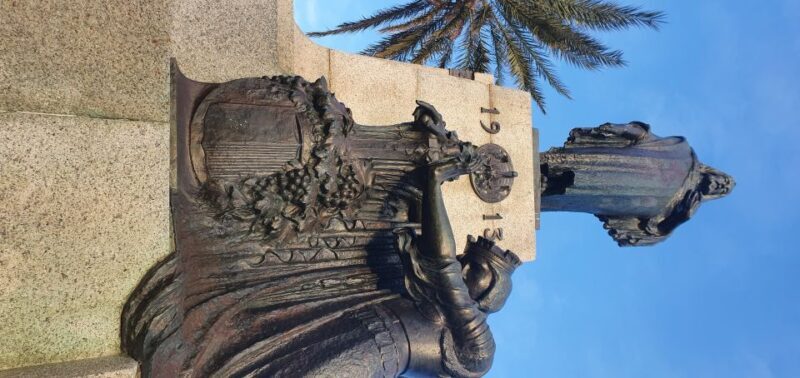 Valletta: Food Walking Tour with Tastings - Starting Point and First Impressions