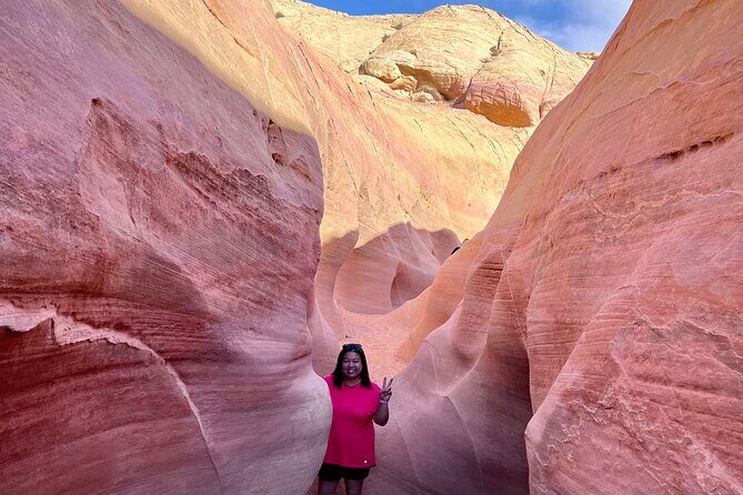 Valley of Fire and Red Rock Canyon Day Tour from Las Vegas - The Authentic Experience