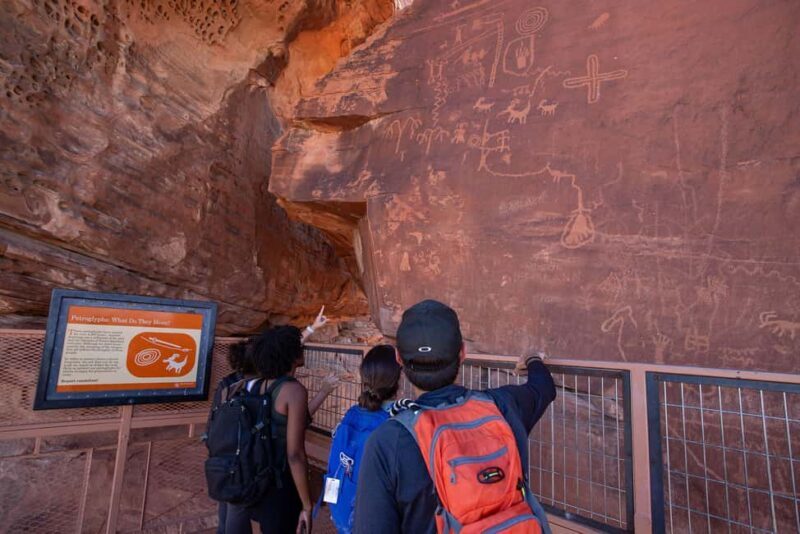 Valley of Fire Guided Hiking Tour & Mojave Desert Adventure - Exploring the Valley of Fire and Mojave Desert: What You Can Expect