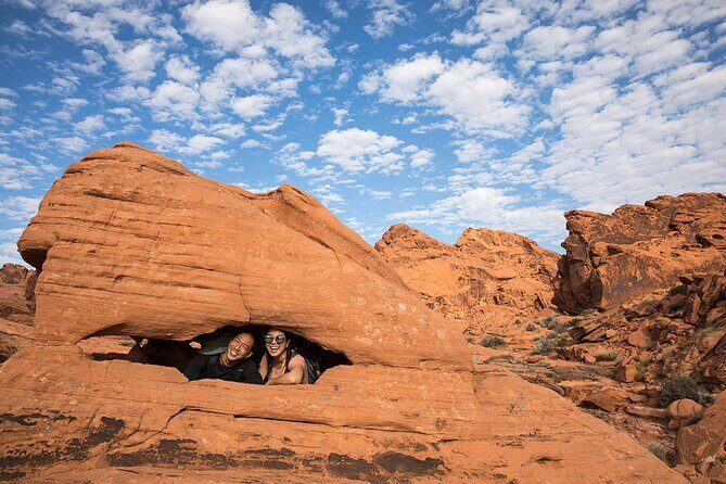 Valley of Fire Sunset Tour from Las Vegas - Pickup and Journey to the Park