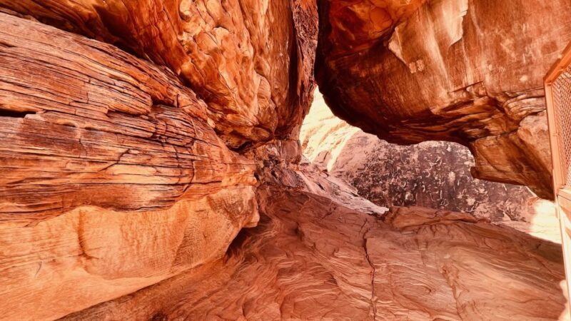 Valley of Fire VIP Small Group Tour From Las Vegas - What the tour includes and what it doesn’t
