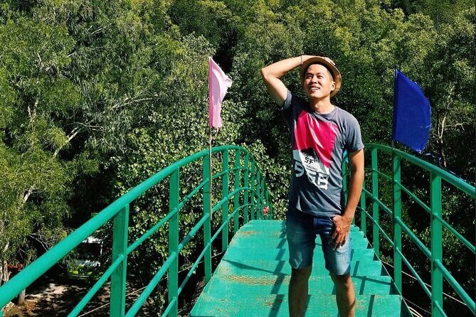 Vam Sat Mangrove Private Eco Tour - Savoring a Mangrove-Style Seafood Feast