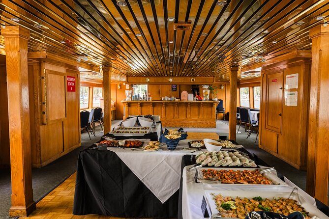 Vancouver Breakfast with Santa - An In-Depth Look at the Vancouver Breakfast with Santa Experience