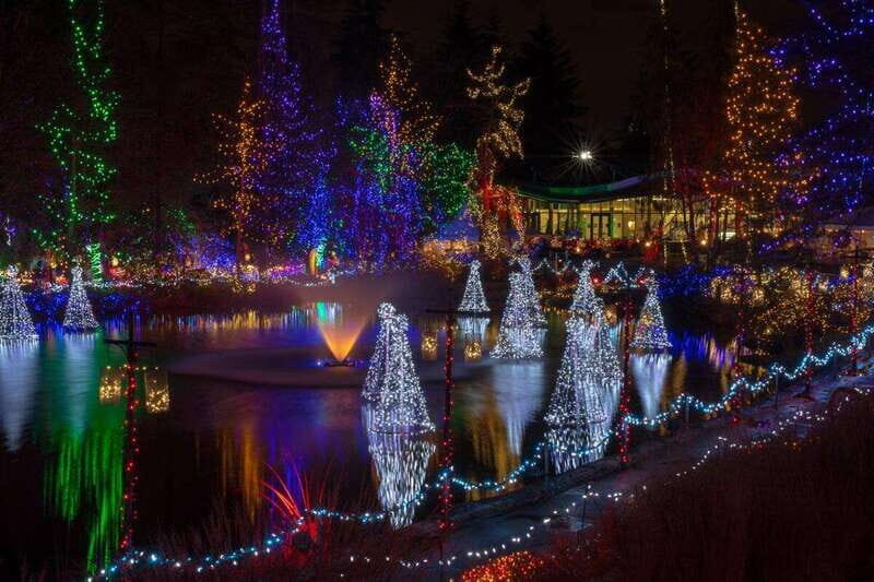 Vancouver: Christmas Lights Karaoke Trolley Tour - FAQ