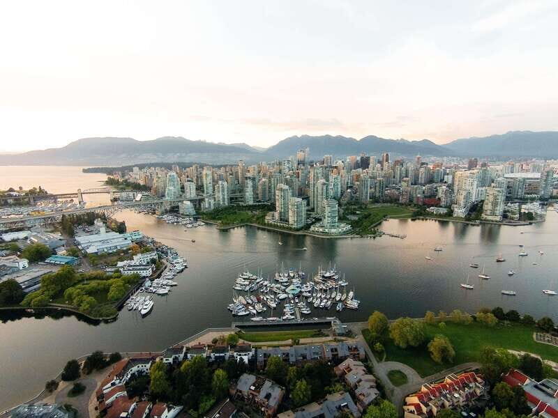Vancouver: City & Granville Island Sightseeing Trolley Tour - Why Choose This Trolley Tour?