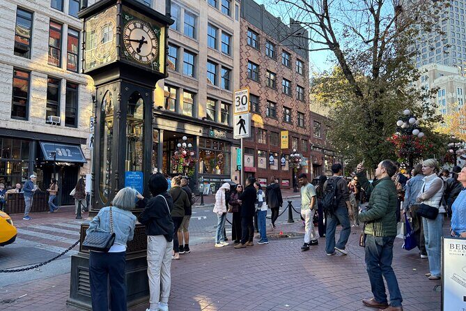 Vancouver City Tour with Food Tasting and Pickup - Exploring Vancouver with a Guided Tour that Combines Sightseeing and Food
