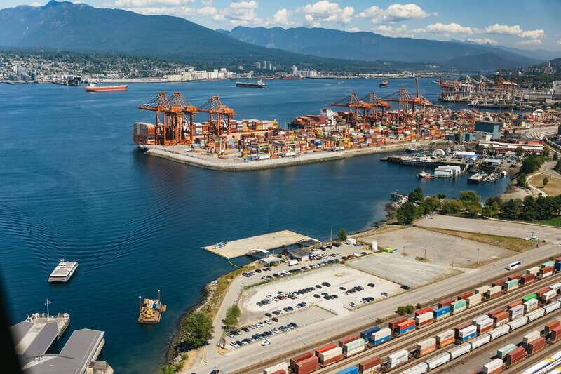 Vancouver: Entry Ticket for the Vancouver Lookout - Duration and Timing