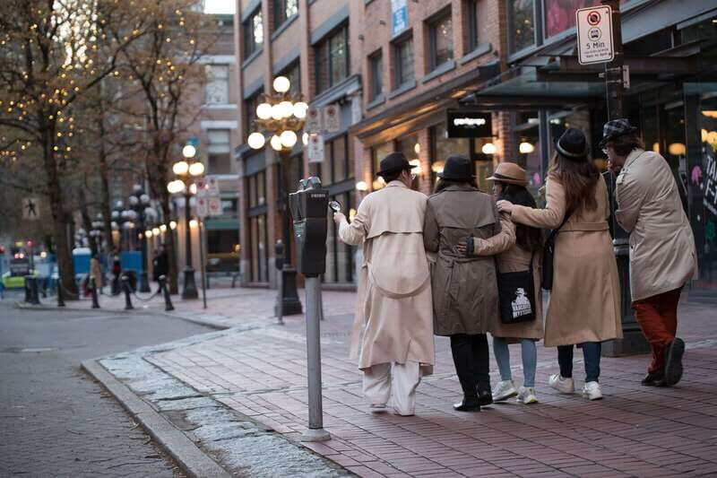 Vancouver: Explore Gastown with an Outdoor Murder Mystery - An Authentic and Fun Way to Explore Gastown