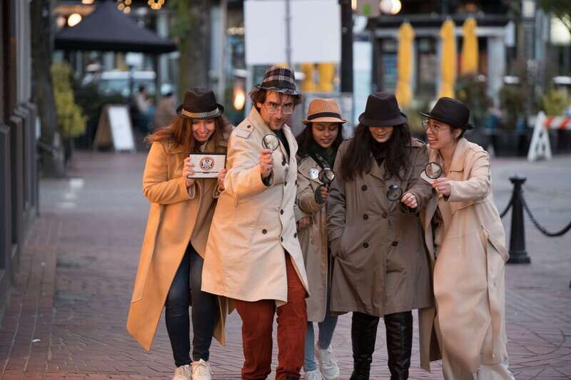 Vancouver: Explore Gastown with an Outdoor Murder Mystery - The Itinerary in Detail