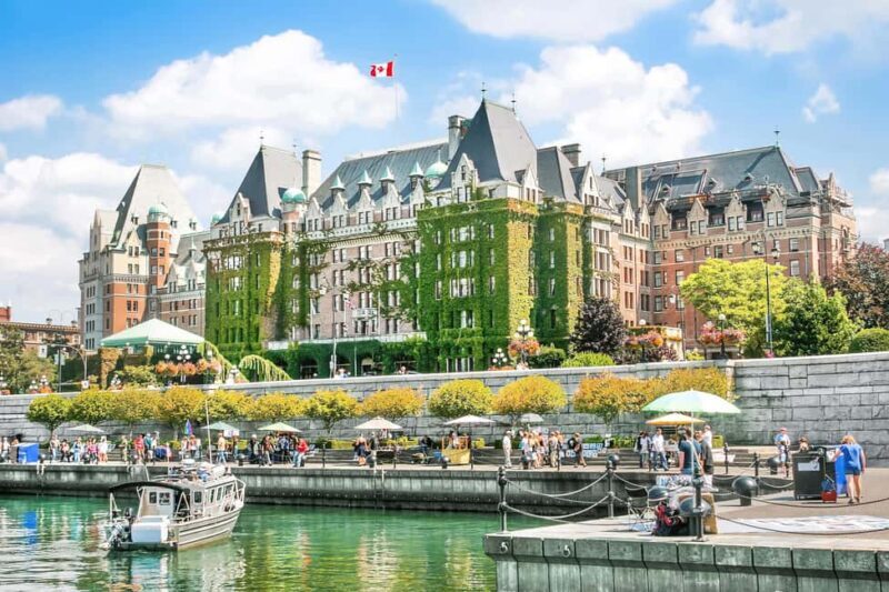 Vancouver island: Victoria & Butchart Gardens day tour - Authentic Experiences and Traveler Feedback