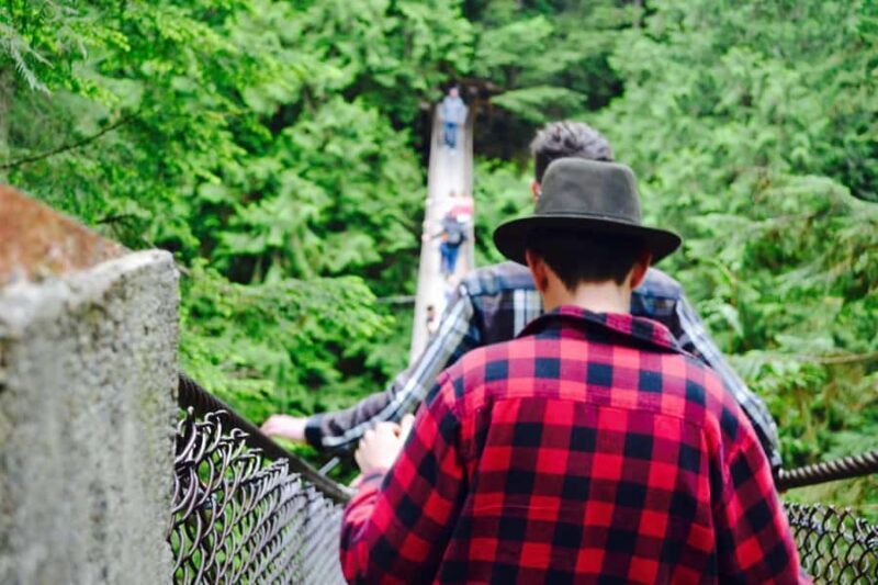 Vancouver: Lynn Canyon Park Hike & Pitt Meadows Bike Tour - Starting with Lynn Canyon Park