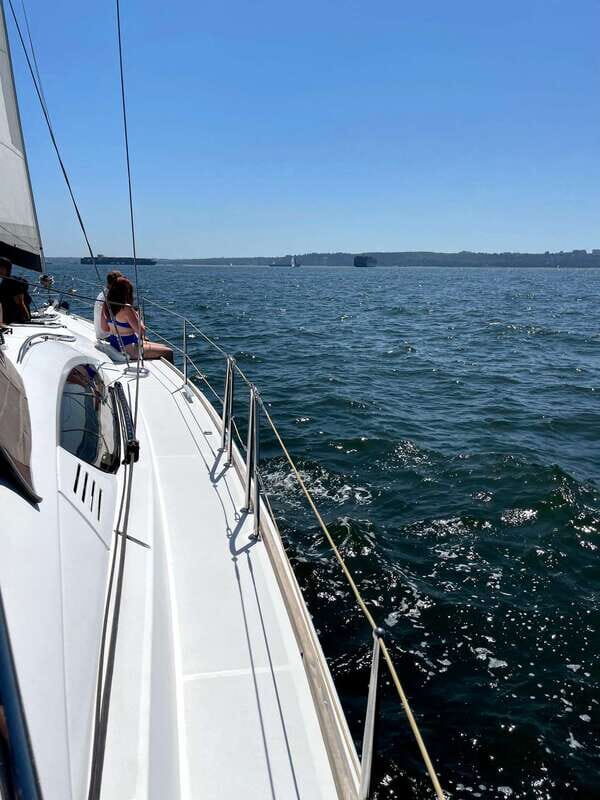 Vancouver: Mosquito Creek and English Bay Sailboat Cruise - What to Expect on the Cruise