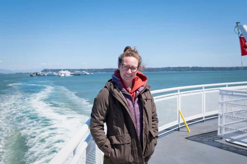Vancouver: Private City Walking Tour with Seal Boat Tour - Key Points
