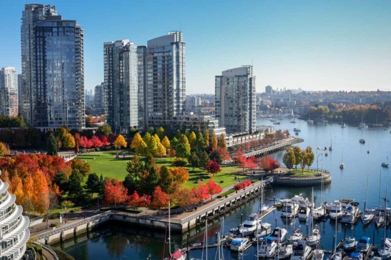 Vancouver: Private City Walking Tour with Seal Boat Tour - How the Itinerary Works for You