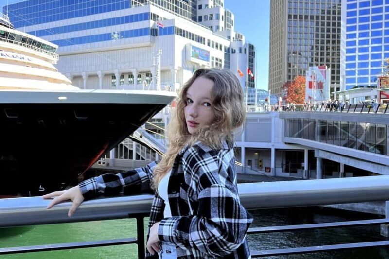 Vancouver: Private City Walking Tour with Seal Boat Tour - The Value for Price