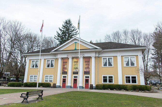 Vancouver: Private Fort Langley and Fraser Valley Day Trip - An In-Depth Look at the Vancouver: Private Fort Langley and Fraser Valley Day Trip