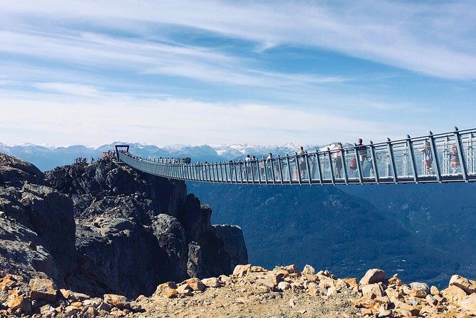 Vancouver, Shannon Falls & Whistler, Extended Tour (6.5 hours in Whistler) - Key Points