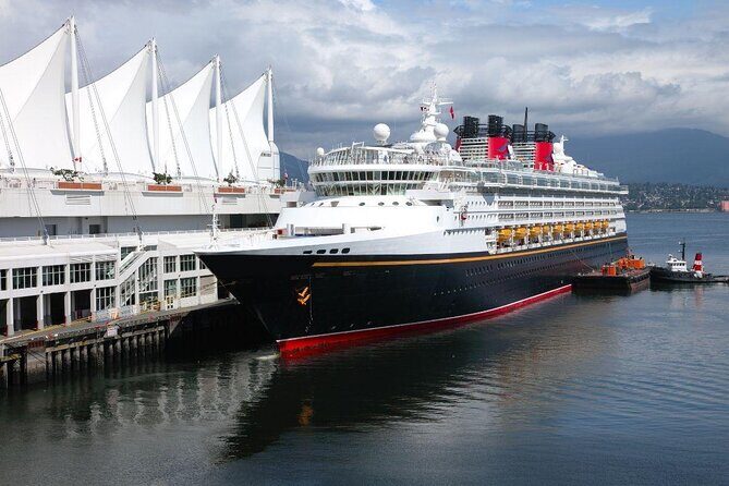 Vancouver Shore Excursion Pre Cruise city Tour & Airport Drop Off - Key Points