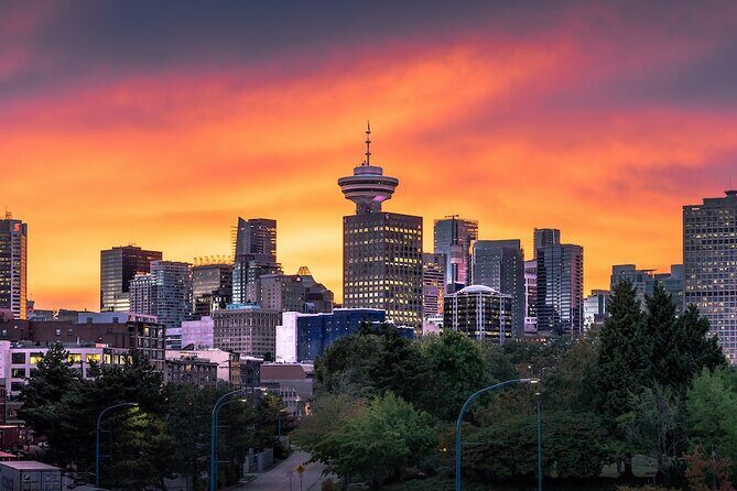 Vancouver Small Group Night Tour w/Capilano + Grouse Mtn Dinner - An Overview of the Tour