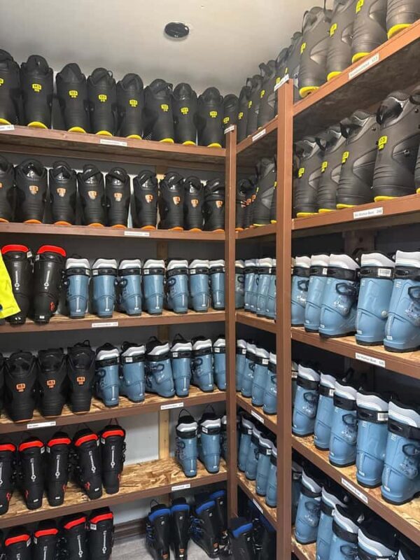 Vancouver: Snowboard Rental - FAQ