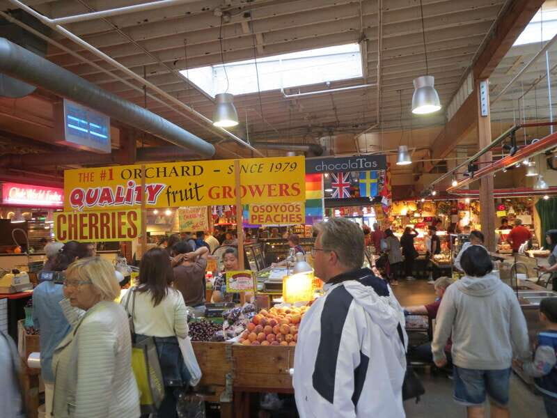 Vancouver The Grand City Tour - The West End and English Bay: Elegant Residences and City Vibes