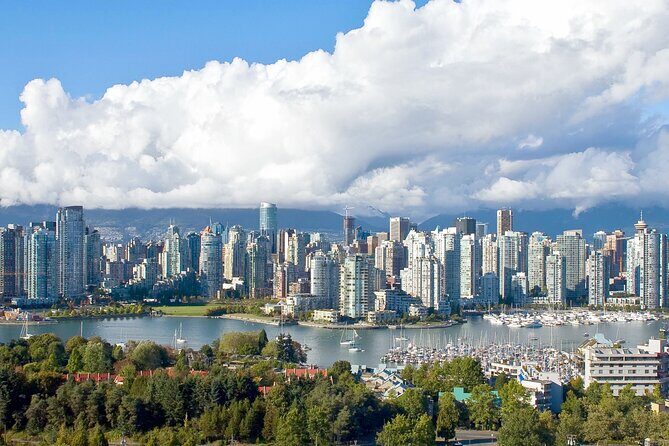 Vancouver to Seattle Private Guided Tour Two Days - A Practical Look at the Vancouver to Seattle Private Guided Tour: Two Days of Discovery