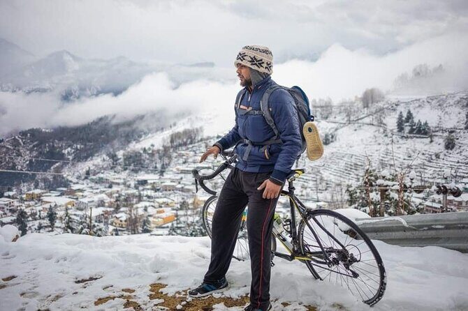 Vancouver Winter fun Mountain {Grouse, Cypress, seymour)Private - An Authentic Look at the Vancouver Winter Mountain Tour