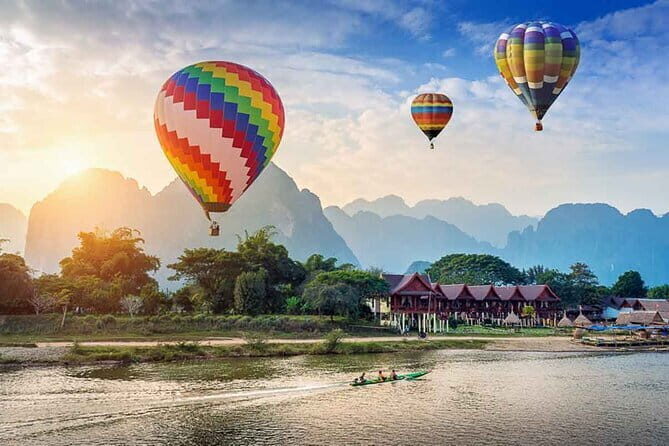 Vang Vieng Ballooning Adventures - Vang Vieng Ballooning Adventures: A Review for Curious Travelers
