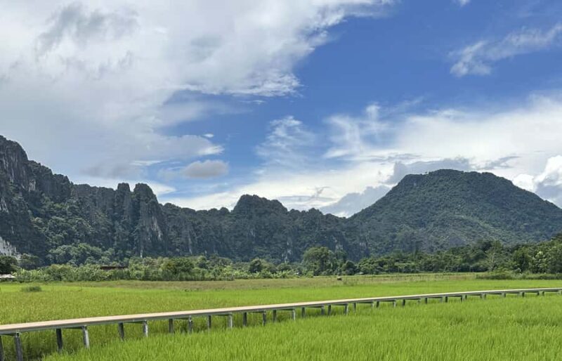 Vang Vieng Cloud Walk:Hot Air Balloon and Paragliding Flight - An In-Depth Look at the Experience