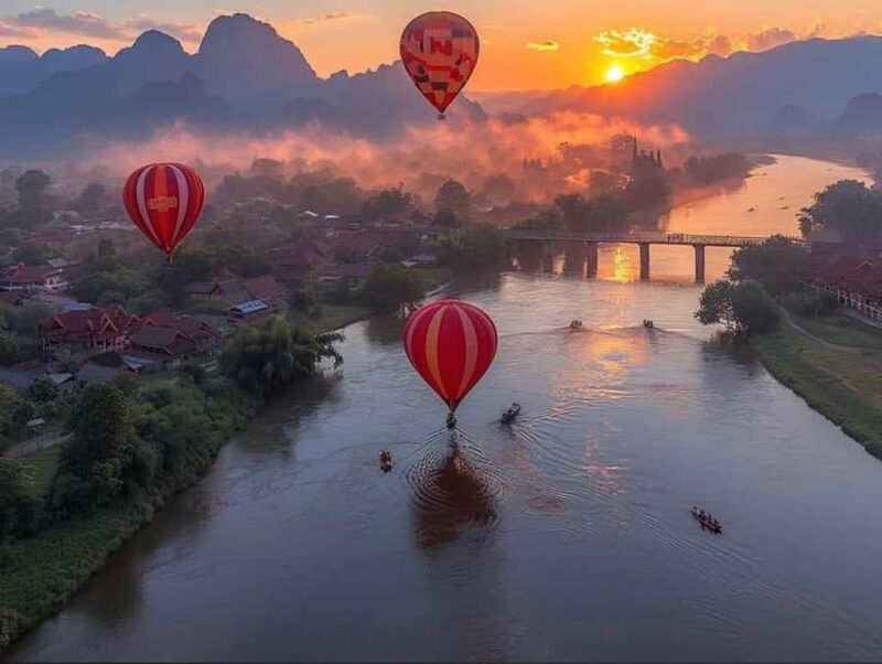Vang Vieng: Hot Air Balloon/Paragliding Flight-Hotel Pickup - Key Points