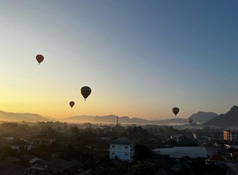 Vang Vieng: Hot Air Balloon/Paragliding Flight-Hotel Pickup - FAQ