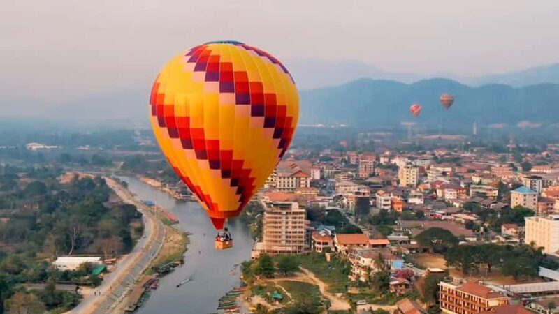 Vang Vieng: Hot Air Balloon Ride and Kayaking Adventure - Practical Tips for Participants
