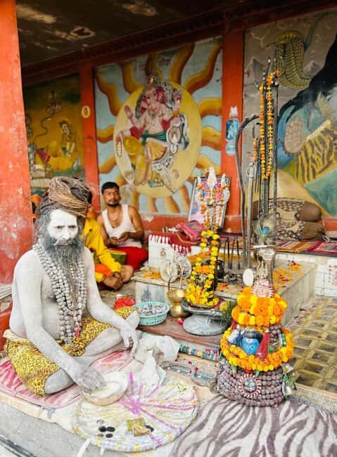 Varanasi: 12 Jyotirlinga Yatra  Guided Journey by Omvity - The Walking Phase and Hidden Corners