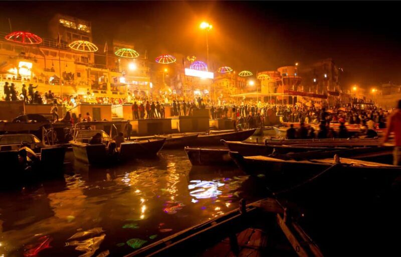 Varanasi: Boat Ride, Ghat Walk & Aarti Ceremony Tour - Who Will Love This Tour?