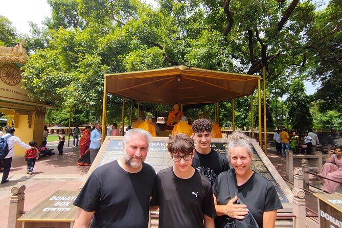 Varanasi in a Day Ancient Temples Sarnath and Ghats - Key Points