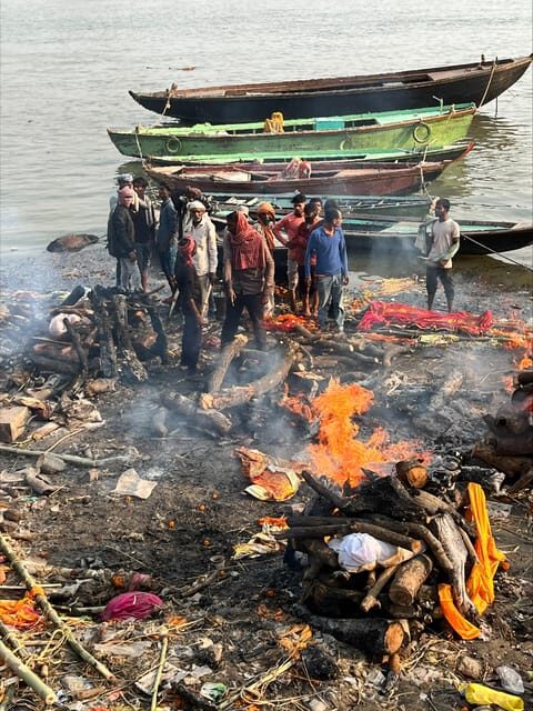 Varanasi: Manikarnika Ghat (Oldest Cremation Site) Tour - FAQ