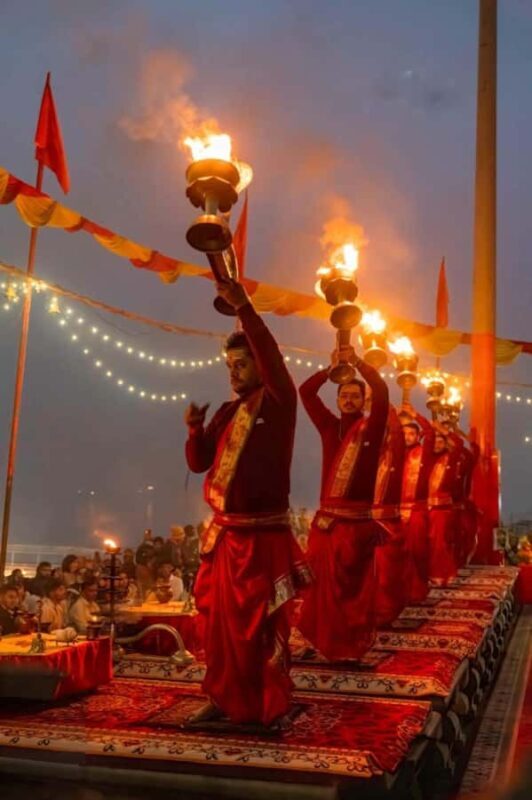Varanasi: Photography Tour with Local Guide & Ganges - The Artistic and Cultural Value of the Tour