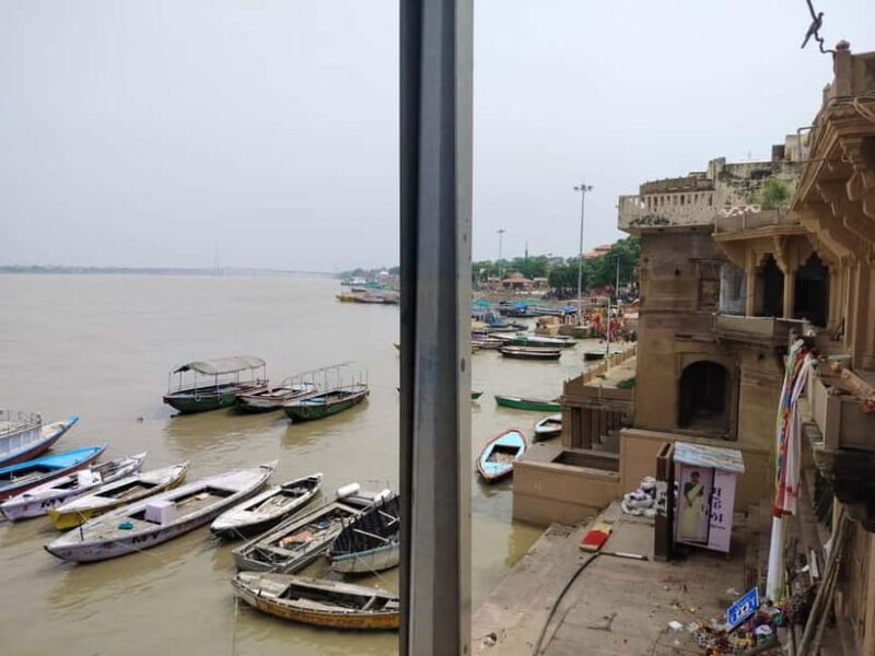 Varanasi: Private city sightseeing & Ganges Cruise(with car) - Key Points