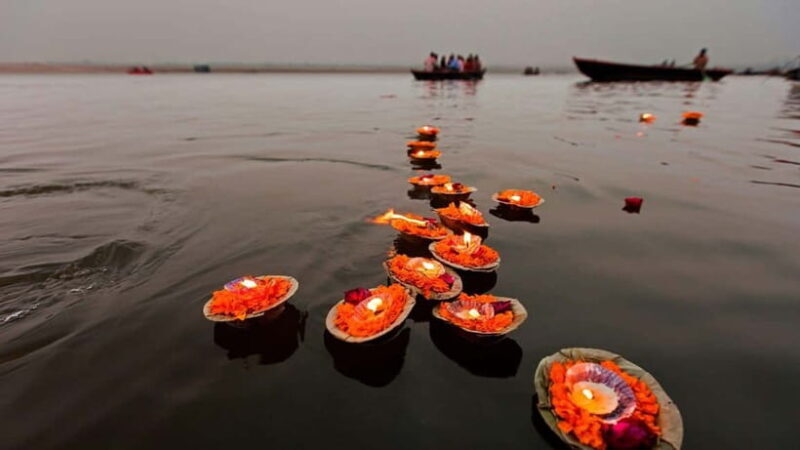 Varanasi:- Private Day Tour Varanasi & Sarnath & Boat Ride - Evening Ganga Aarti and Ghat Visit