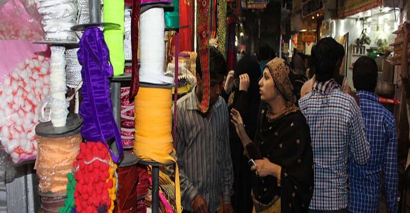 Varanasi: Private Evening Handicraft Market Tour with Dinner - Why This Tour Is a Great Choice for Travelers