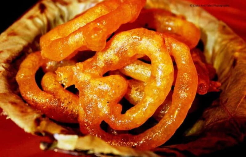 Varanasi: Private Food Tour with Ganga Aarti Ceremony - Who Should Consider This Tour?