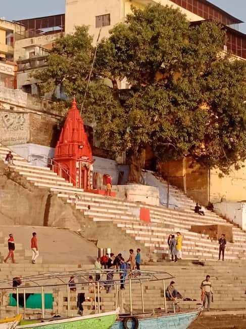 Varanasi- Private immersive culture tour with car and guide - FAQ