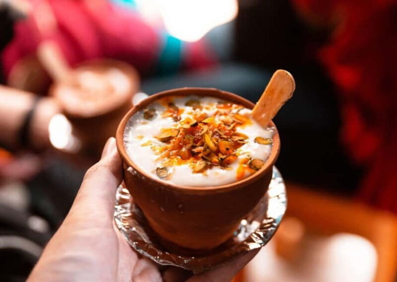 Varanasi: Street Food Walking Tour with 7+ Tastings - Key Points