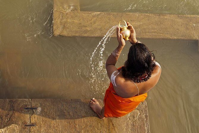 Varanasi:Sunrise tour with Ganga aarti,Akhada visit,Ancient stepwell & Breakfast - Who is This Tour Best For?