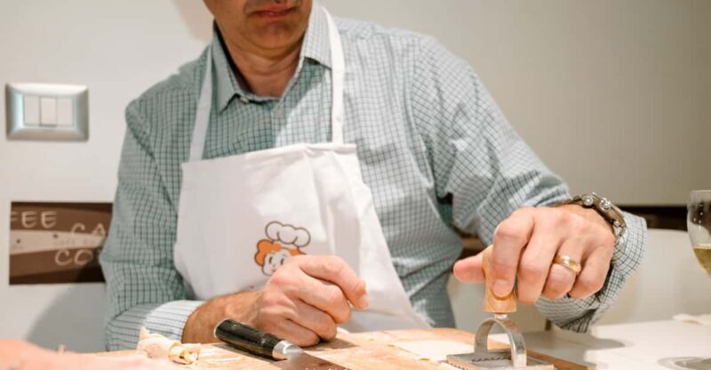 Varenna: Pasta & Tiramisu Cooking Class at a Local's Home - Key Points