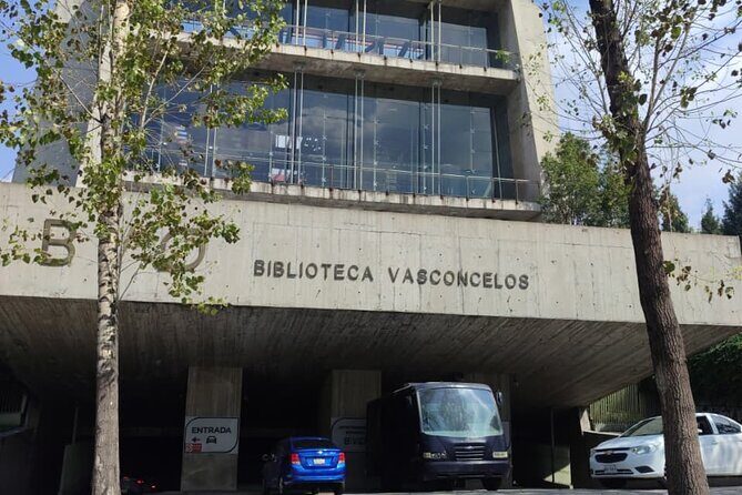 Vasconcelos Library and Santa Maria la Ribera - Who Will Appreciate This Tour?