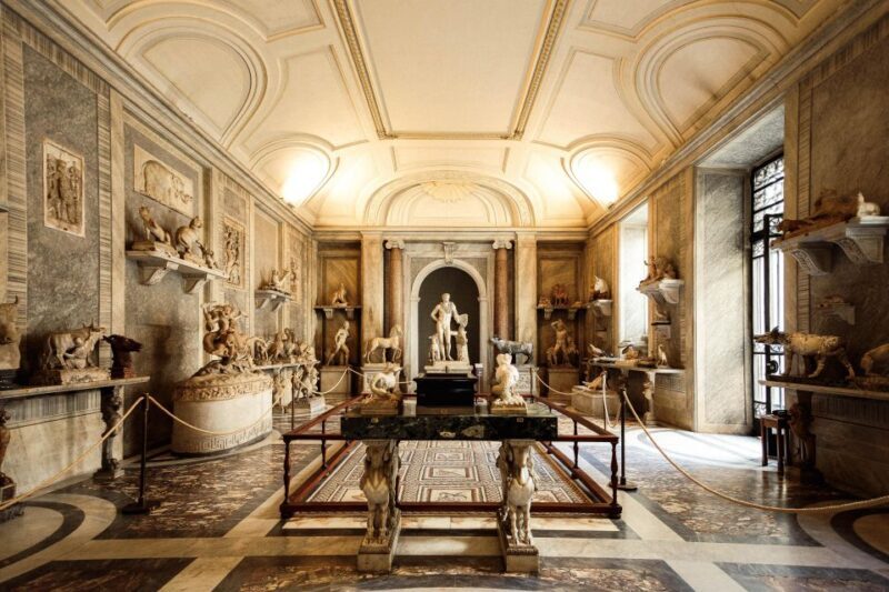 Vatican: Alone in the Sistine Chapel - The Key Master's Tour - An In-Depth Look at the Tour Experience