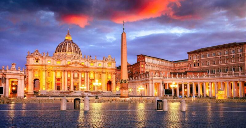 Vatican: Exclusive Sistine Chapel & Museums After-Hours Tour - A Closer Look at the Experience