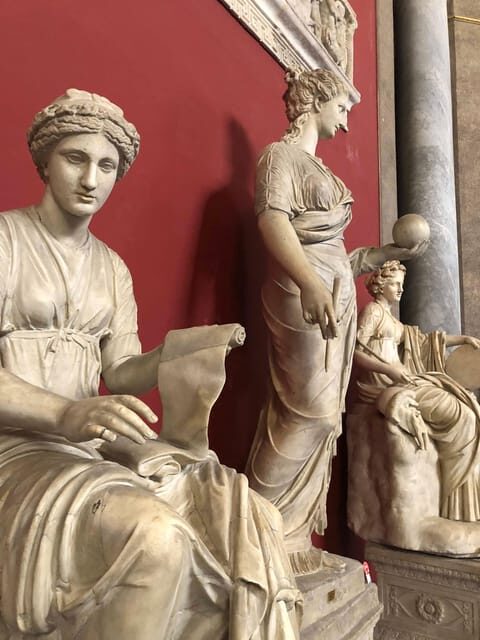 Vatican: Guided Tour in Chinese between Vatican Museums and St. Peter's Basilica - What Travelers Are Saying